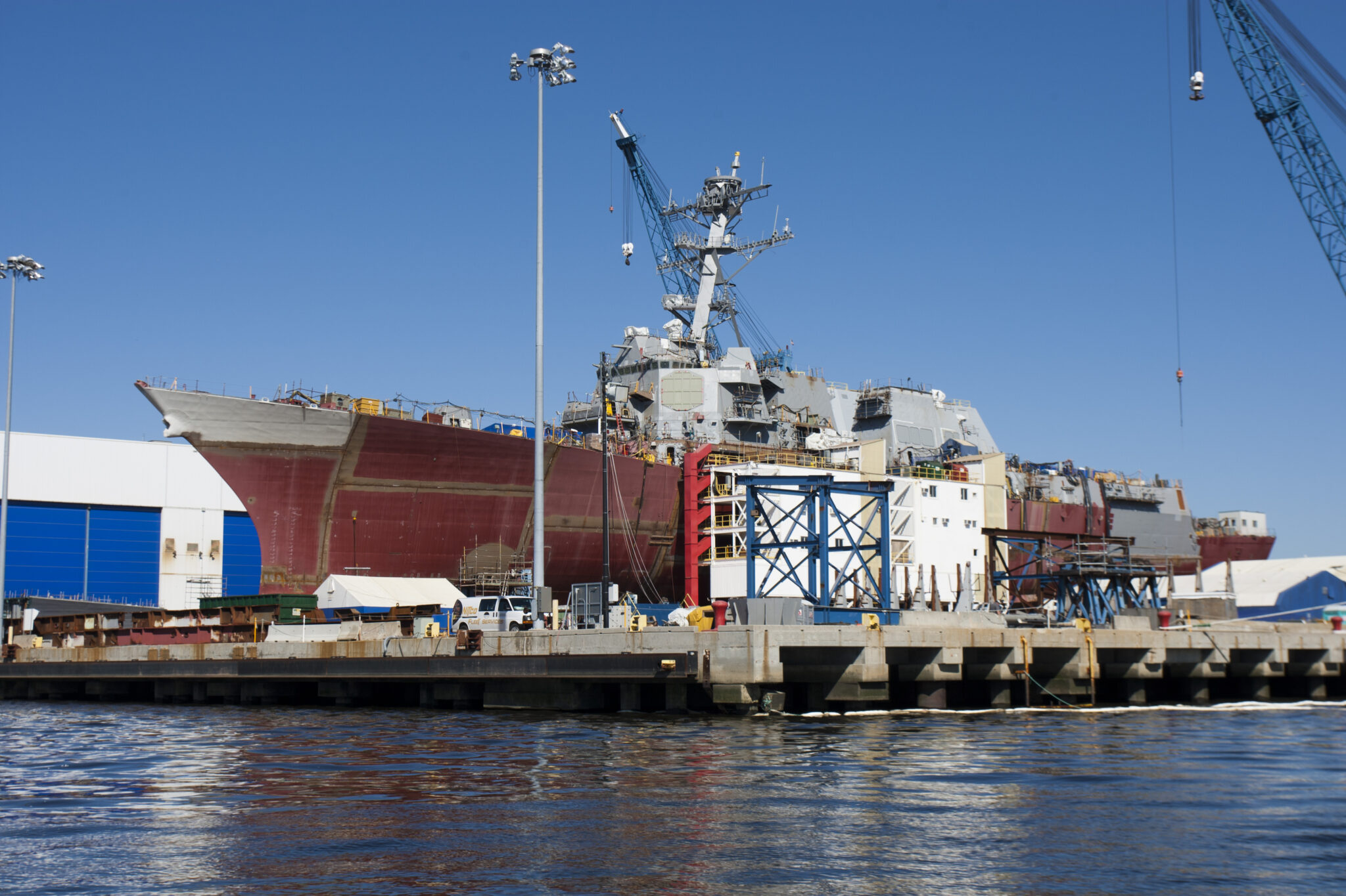 Reconstruction of the USS Belknap (CG 26) - Bath Iron Works