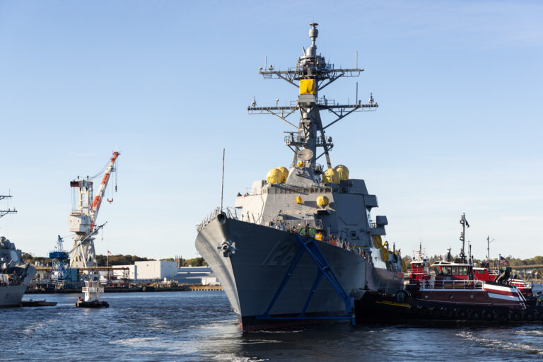 Arleigh Burke-Class Destroyers - Bath Iron Works
